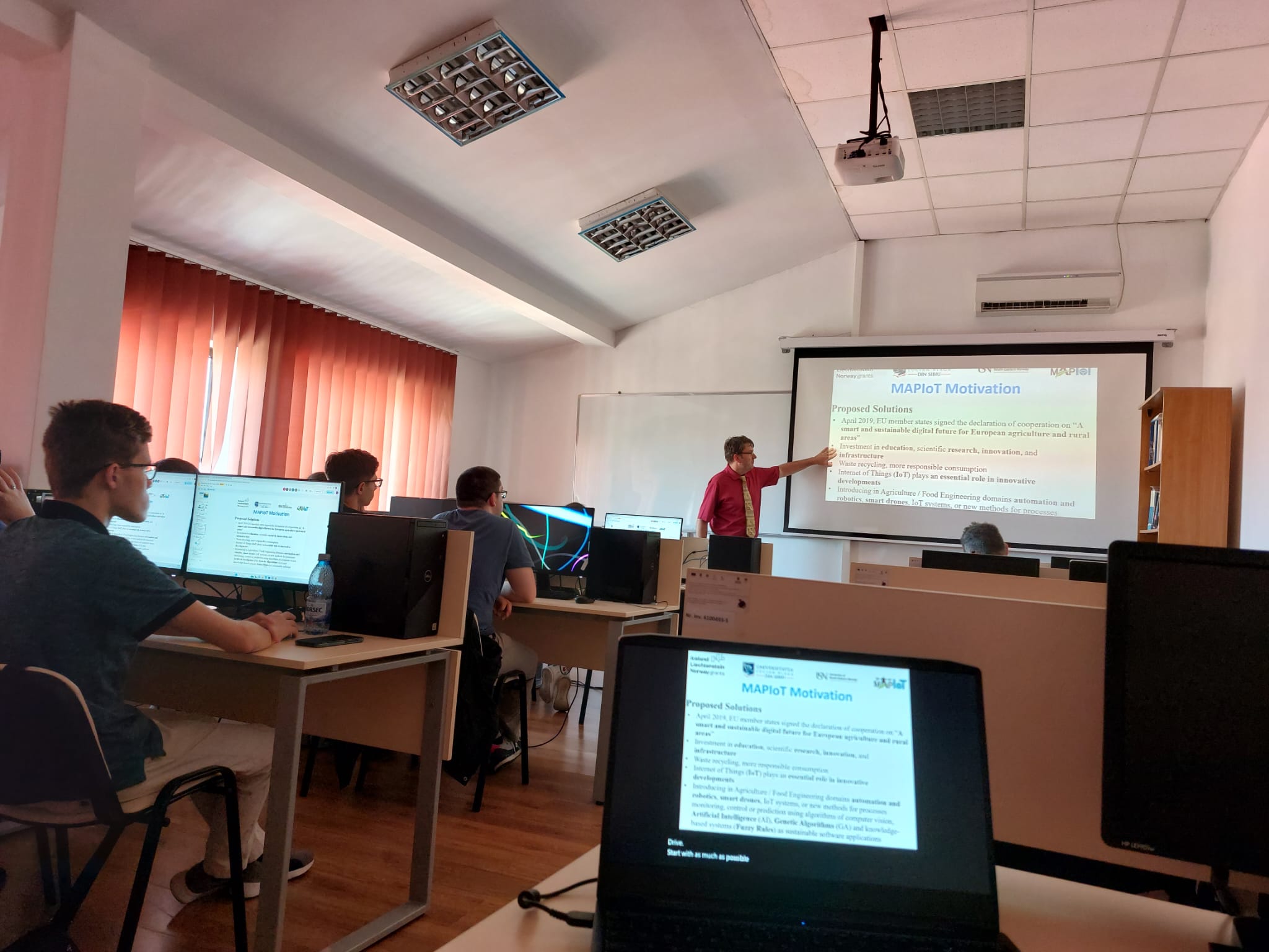 Școala de vară MAPIoT 2023 | Universitatea „Lucian Blaga" din Sibiu